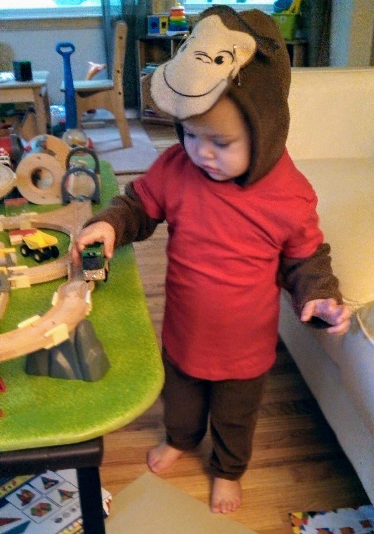 Halloween 2013: Sewing a Curious George Costume
